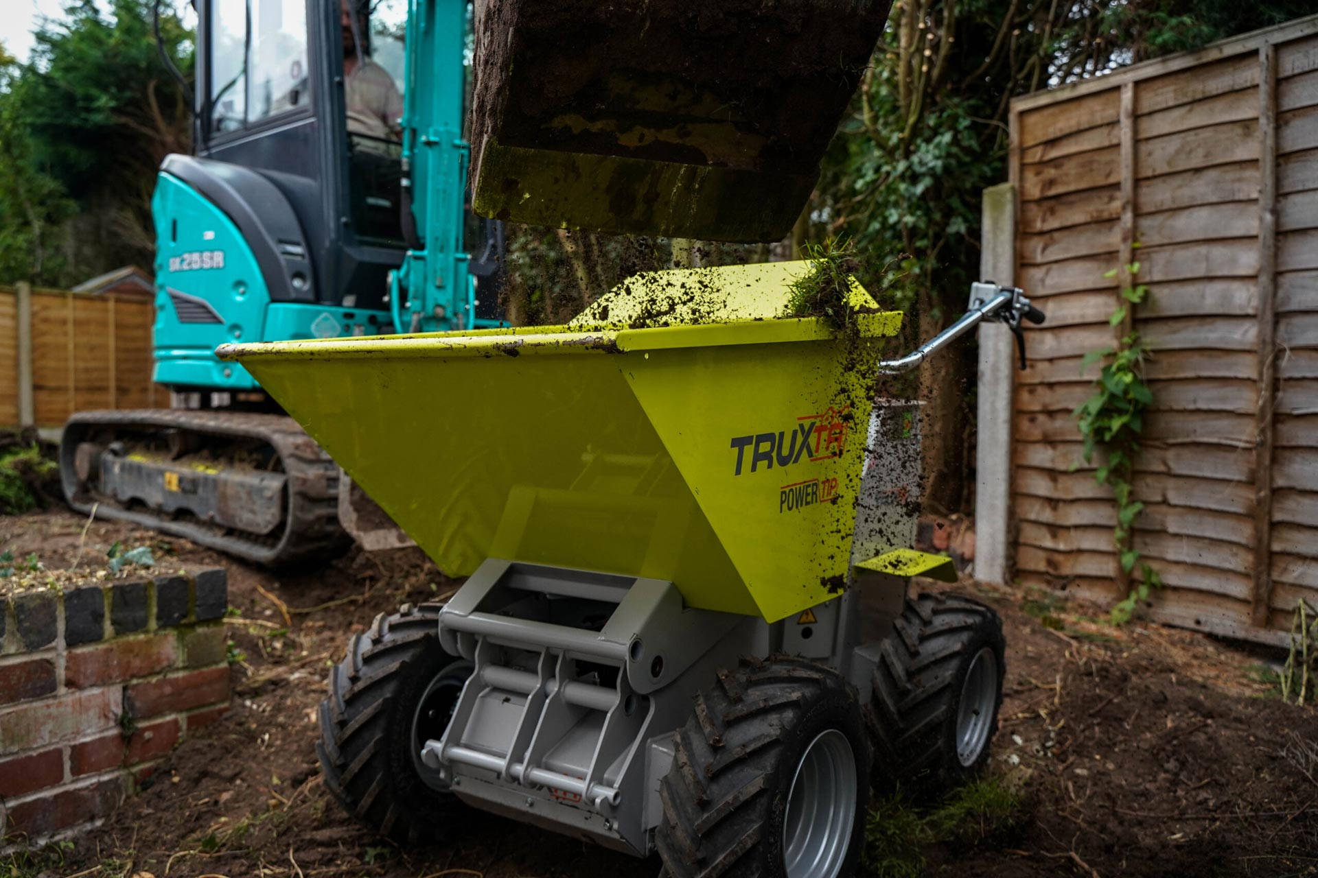 EB500 electric Mini Dumper - Molson Equipment