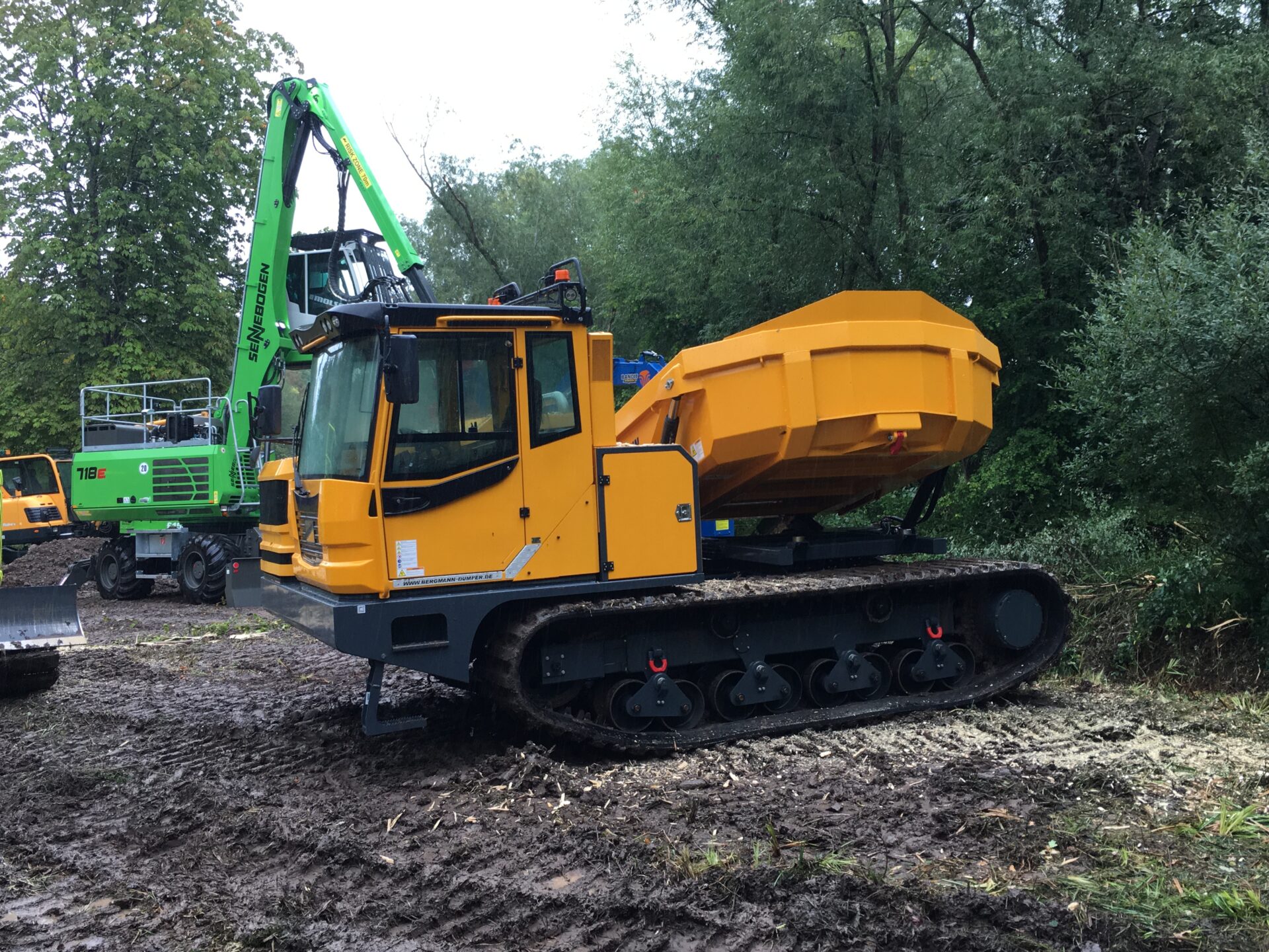 Bergmann C912s Swivel Tip LGP Dumpers, Tracked Dumpers Scotland ...