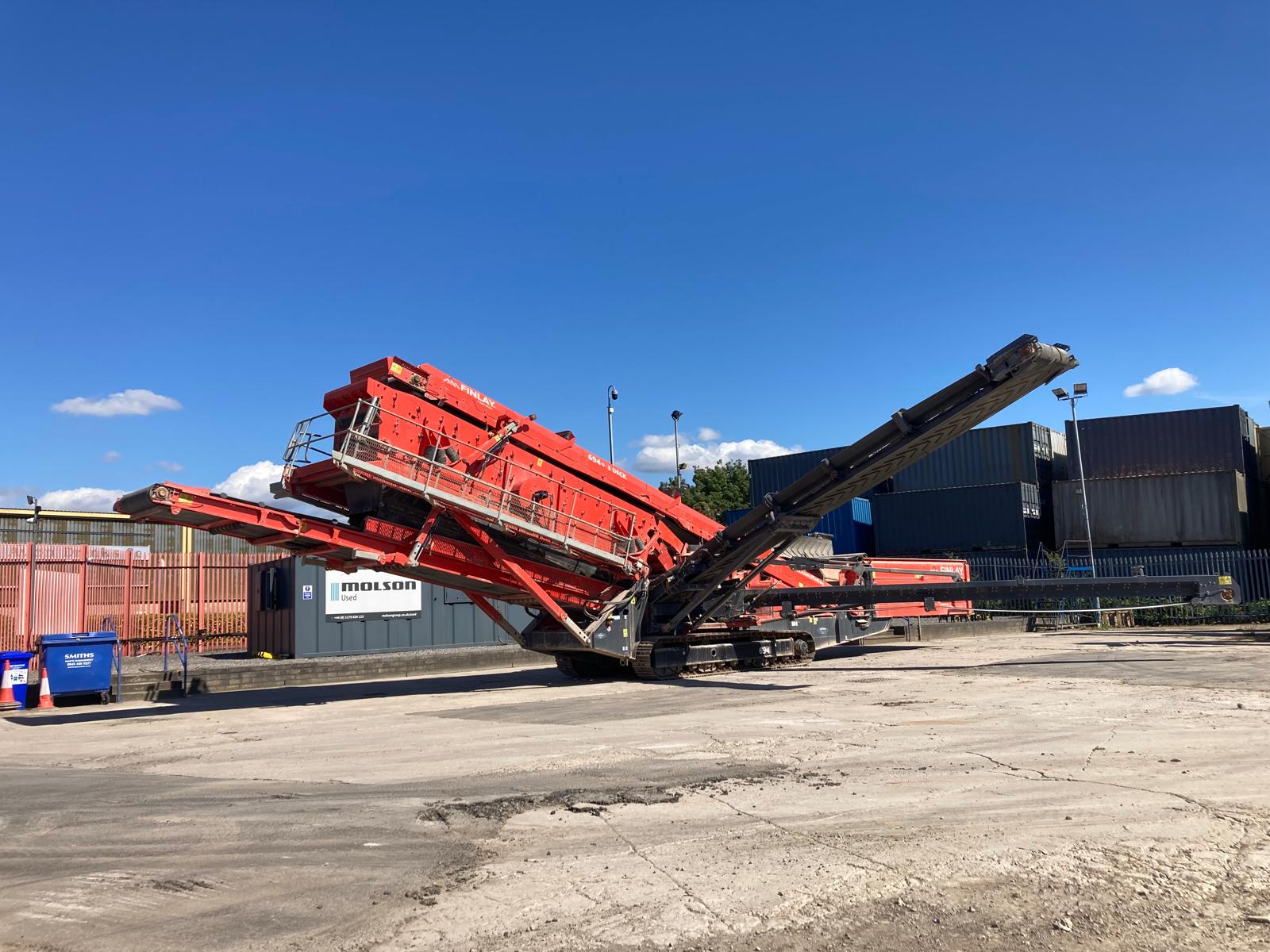 Used Finlay 694+ 3 Deck Used Screeners - Molson Used